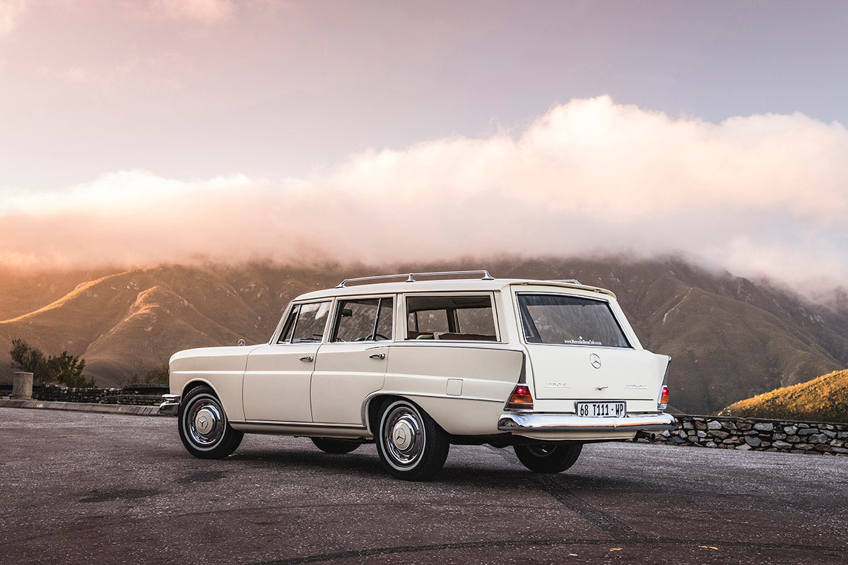 CLASSIC DRIVE: Mercedes-Benz 230 S "Fintail Estate" – SentiMETAL Shop