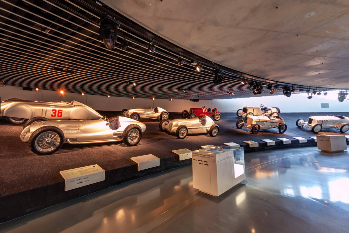 Top 7 Virtual Car Museums – SentiMETAL Shop